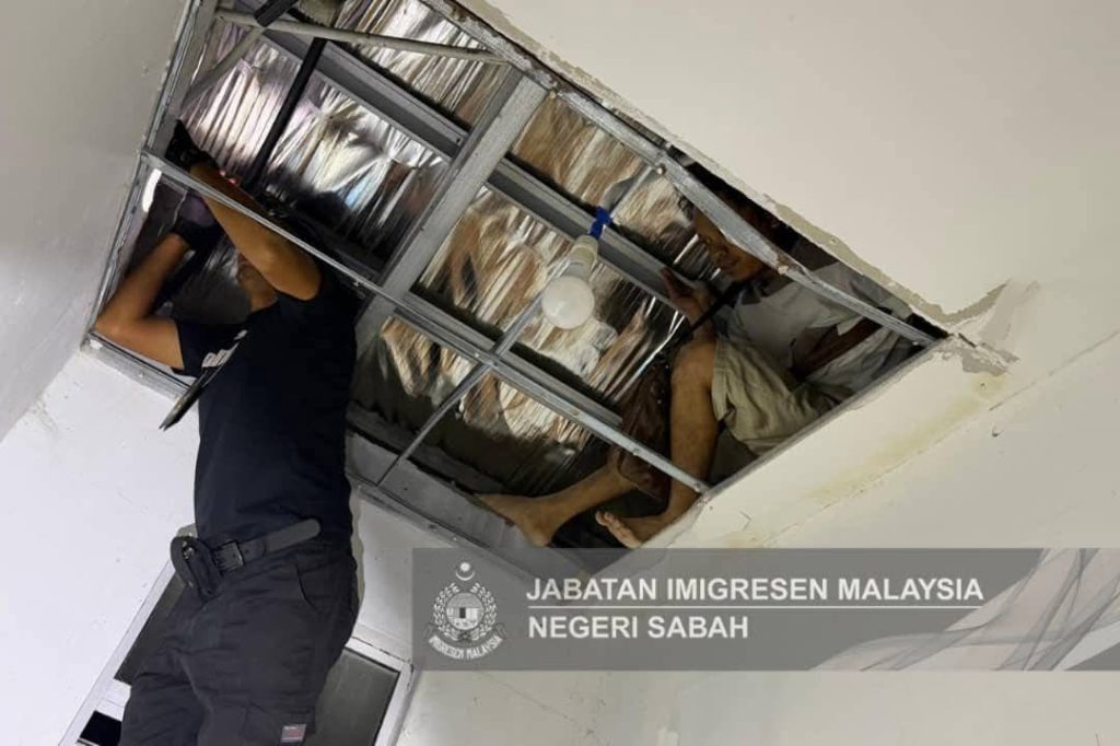 Sembunyi atas siling, tidak sempat lari ketika operasi imigresen di ...